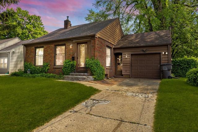 3106 Leado Ave, Des Moines, IA 50310 | 26 Photos - Movoto