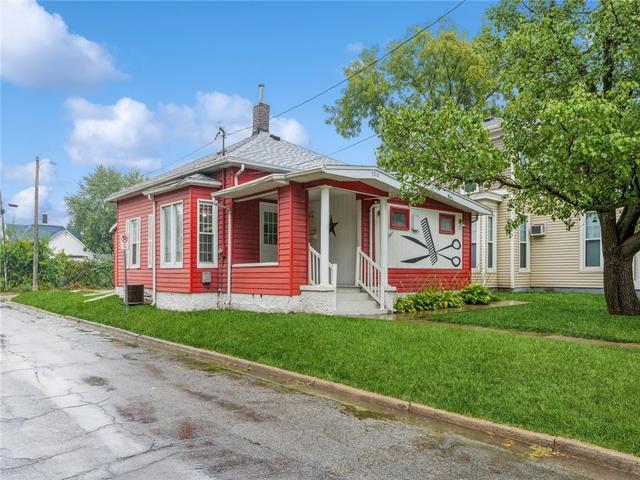 500 1st Ave E, Newton, IA 50208 | 19 Photos - Movoto