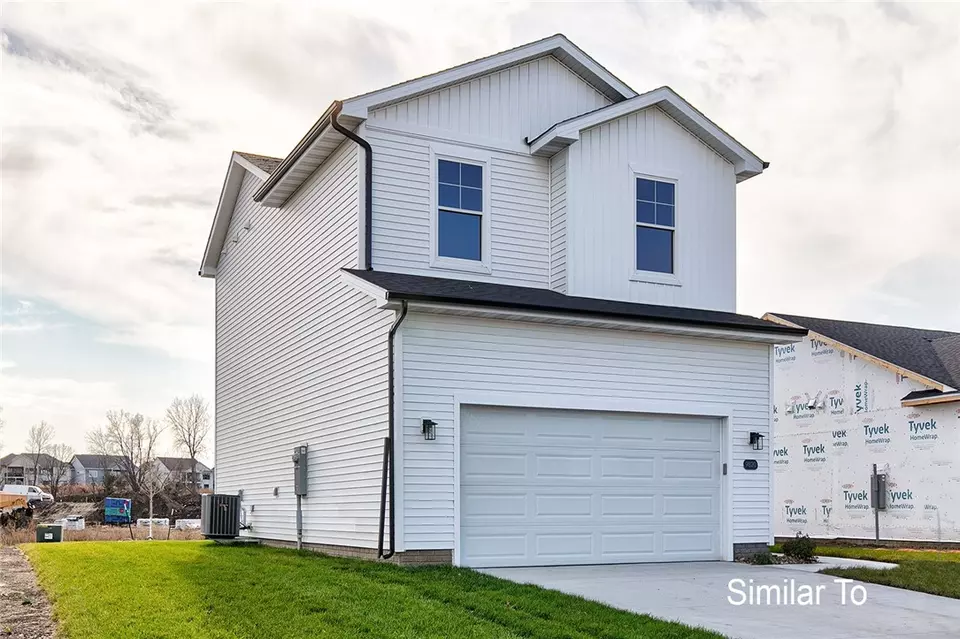 2909 River Ridge Rd, Des Moines, IA 50320 | 34 Photos - Movoto