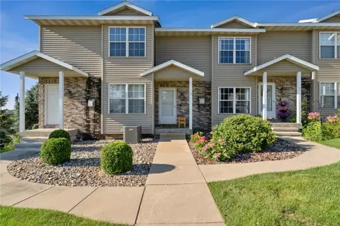 Marion, IA Condos & Townhouses For Sale - Movoto