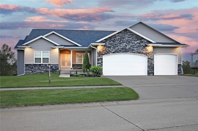 4812 Hay Field Ct SW, Cedar Rapids, IA 52404 | 50 Photos - Movoto