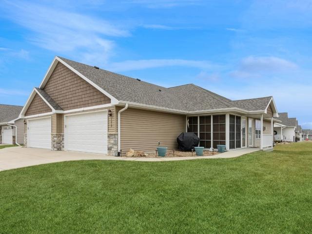 7619 Summerset Ave NE, Cedar Rapids, IA 52402 | MLS# 2500846 | 27 ...
