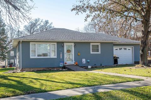225 Aspinwall St, Nashua, IA 50658 | 14 Photos | MLS #20225085 - Movoto