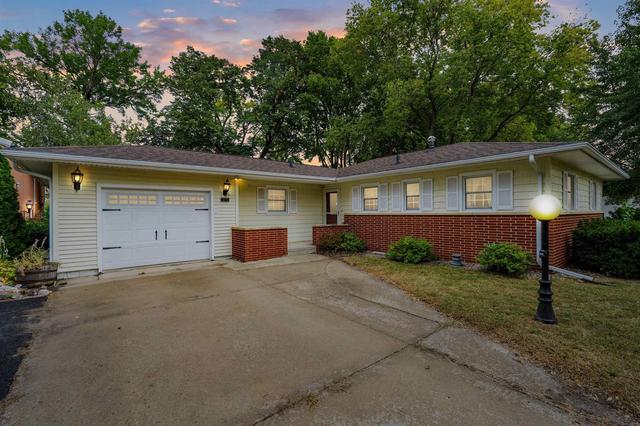 315 Belle St, Waterloo, IA 50702 | MLS# 20254586 | 28 Photos - Movoto