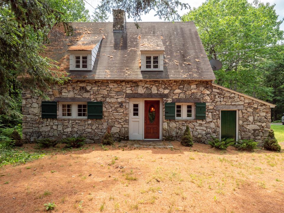 214 W Stoneham Rd, Lovell, ME 04051 - Movoto