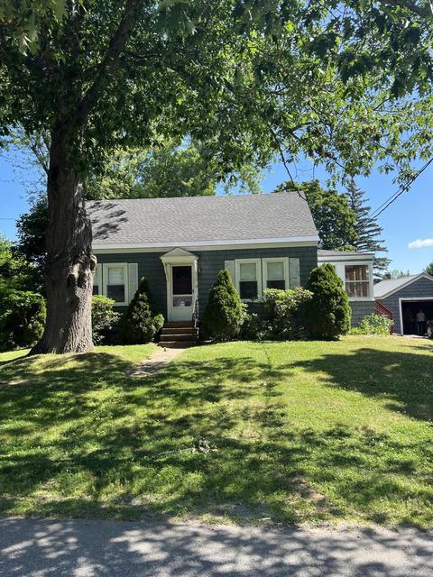 93 Waterville Homes for Sale - Waterville ME Real Estate - Movoto