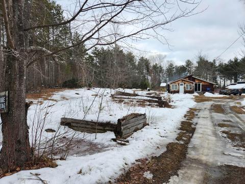 262 Lander Road Rd, Parkman, ME 04443 | 22 Photos | MLS #1550251 - Movoto