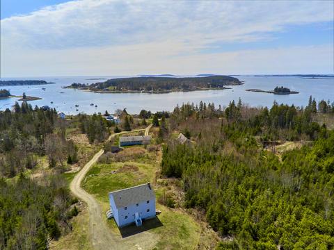 7 Margaret Ln, Saint George, ME 04860 | 29 Photos | MLS #1557696 - Movoto