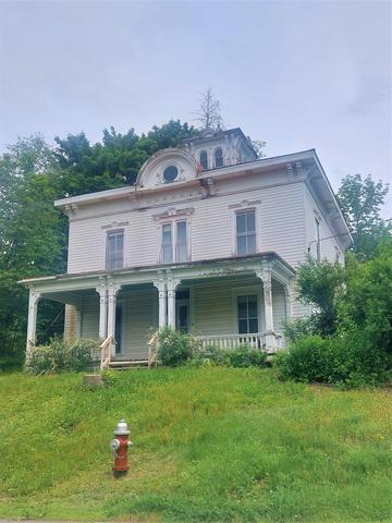 44 Free St, Dexter, ME 04930 | 41 Photos - Movoto