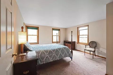 5 Heath Rd, Kennebunk, ME 04043 - Movoto