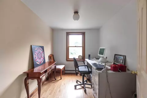 5 Heath Rd, Kennebunk, ME 04043 - Movoto