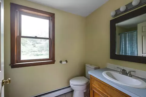 5 Heath Rd, Kennebunk, ME 04043 - Movoto