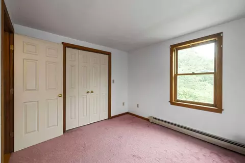 5 Heath Rd, Kennebunk, ME 04043 - Movoto