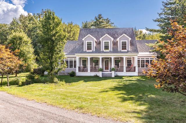 6 Red Brook Ln, Scarborough, ME 04074 | 57 Photos - Movoto