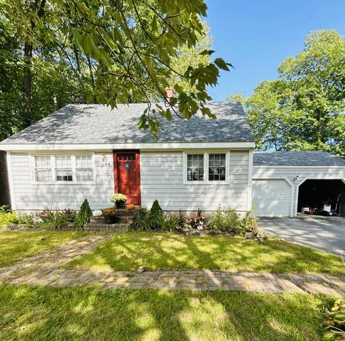 44 Bates St, Yarmouth, ME 04096 | MLS# 1619362 | 1 photo - Movoto