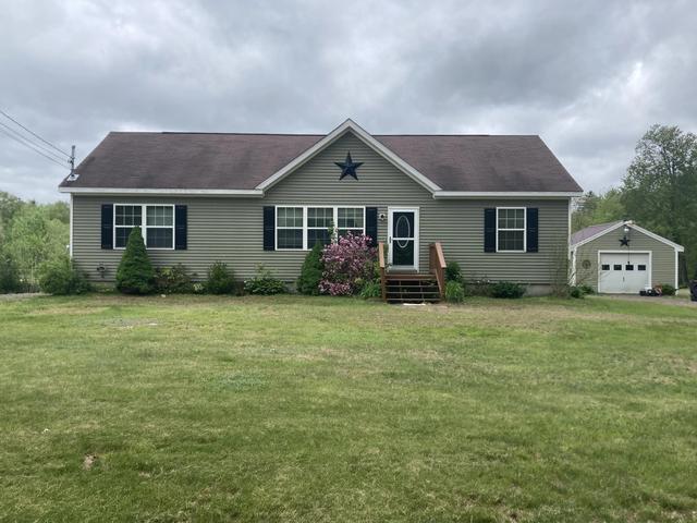 14 Lower Middle Rd, Lebanon, ME 04027 | MLS# 1623774 | 34 Photos - Movoto