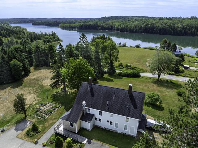 645 Us 1, Jonesboro, ME 04648 | MLS# 1667425 | 31 Photos - Movoto