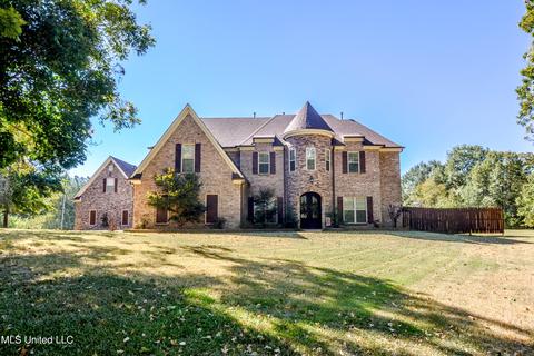 11413 Miller Rd, Olive Branch, MS 38654 | 38 Photos | MLS #4030279 - Movoto