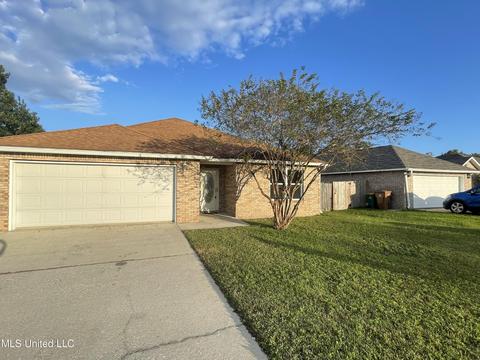 10546 Shore Cv, Biloxi, MS 39532 | 23 Photos | MLS #4033143 - Movoto