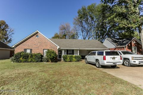 7062 Bluegrass Rd, Olive Branch, MS 38654 | 27 Photos | MLS #4033485 ...