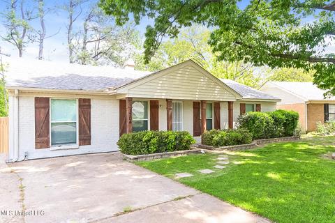 1528 W Stateline Rd, Southaven, MS 38671 | 13 Photos | MLS #4037480 ...