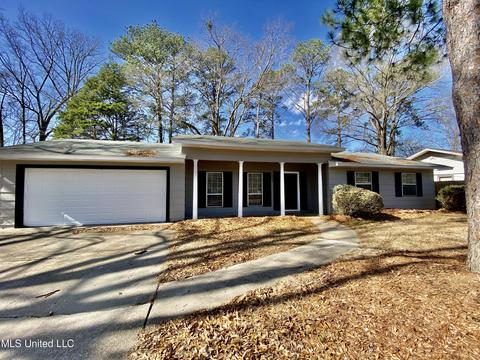 359 Knob Hill Dr, Jackson, MS 39209 | 13 Photos | MLS #4036993 - Movoto