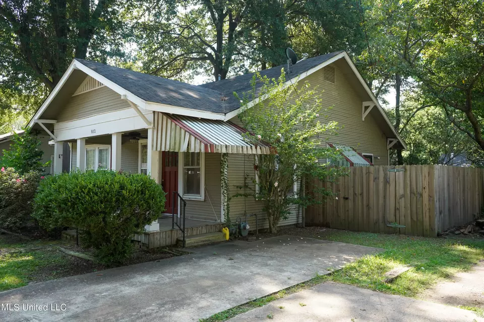 803 University St, Cleveland, MS 38732 | 2 Photos - Movoto