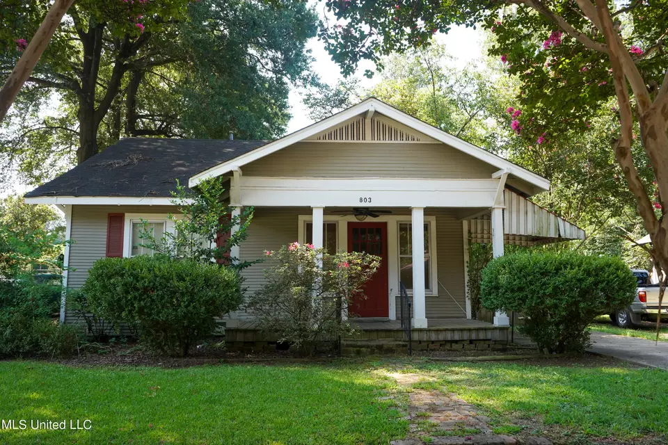 803 University St, Cleveland, MS 38732 | 2 Photos - Movoto