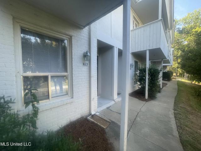 Trace Cove, Madison, MS Homes with Waterfront For Sale - Movoto