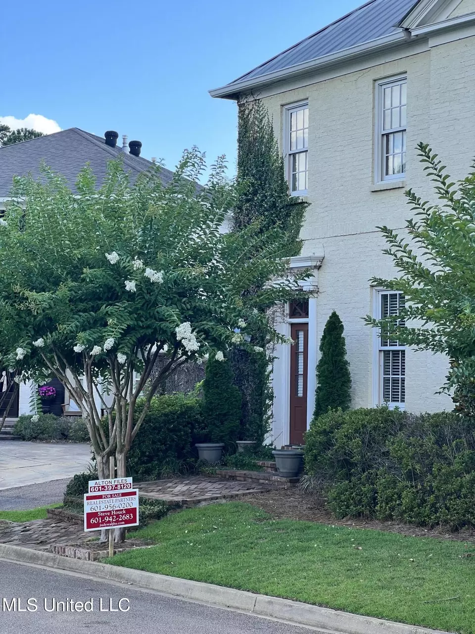 2 Fondren Green Cir, Jackson, MS 39216 | 21 Photos - Movoto