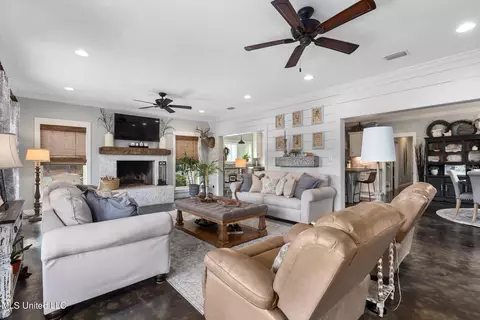 1252 Noel Eubanks Rd, Lucedale, MS 39452 | 42 Photos - Movoto