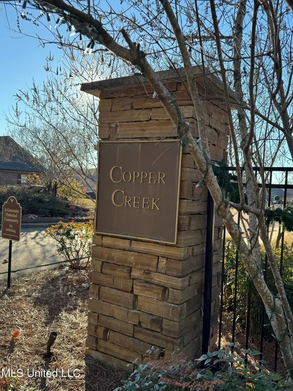 239 Copper Creek Dr, Clinton, MS 39056 | 2 Photos - Movoto