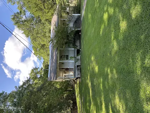 3101 Bellview Ave, Moss Point, MS 39563 | 13 Photos - Movoto