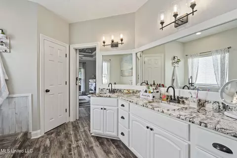 169 Shore Crest Cir, Carriere, MS 39426 | 40 Photos - Movoto