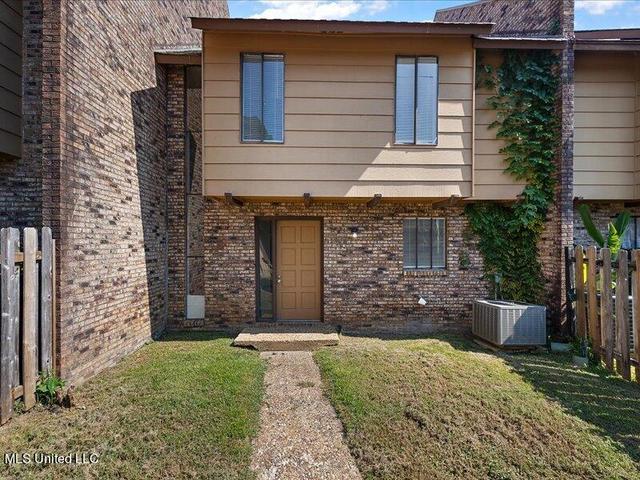 1255 E County Line Rd #K4, Jackson, MS 39211 | 11 Photos - Movoto
