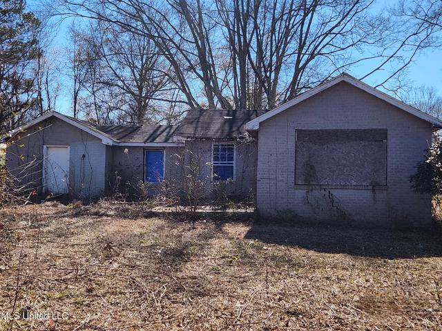 1643 Chapman Dr, Jackson, MS 39204 | MLS# 4101868 | 2 Photos - Movoto