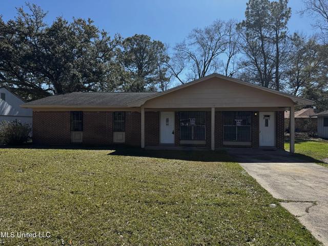 4824 Jefferson Ave, Moss Point, MS 39563 | MLS# 4105672 | 19 Photos - Movoto