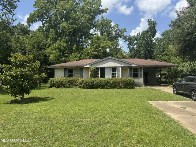 120 Apple St, Ridgecrest, LA 71334 | MLS# 4119579 | 9 Photos - Movoto