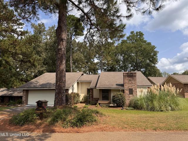 2 Pheasant Run, Clinton, MS 39056 | MLS# 4124754 | 26 Photos - Movoto
