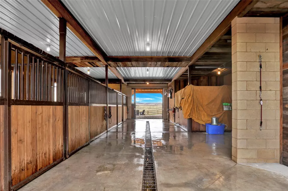 137 Russell Ranch Ln, Great Falls, MT 59405 - Movoto