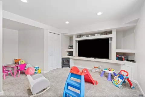 127 E Denver, Rapid City, SD 57701 | 31 Photos - Movoto