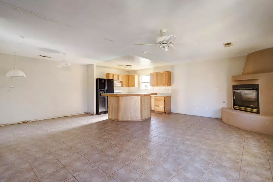 1704 Violetas Rd NW, Albuquerque, NM 87104 - Movoto