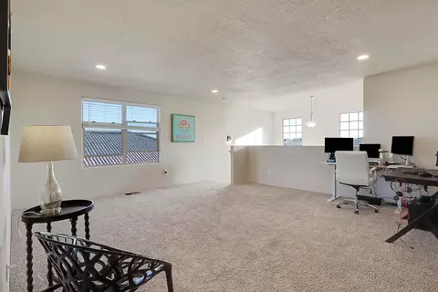 6963 Dusty Dr NE, Rio Rancho, NM 87144 | 46 Photos - Movoto