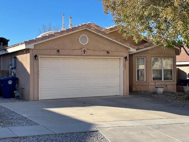 8533 Creek St NE, Albuquerque, NM 87113 | 18 Photos - Movoto