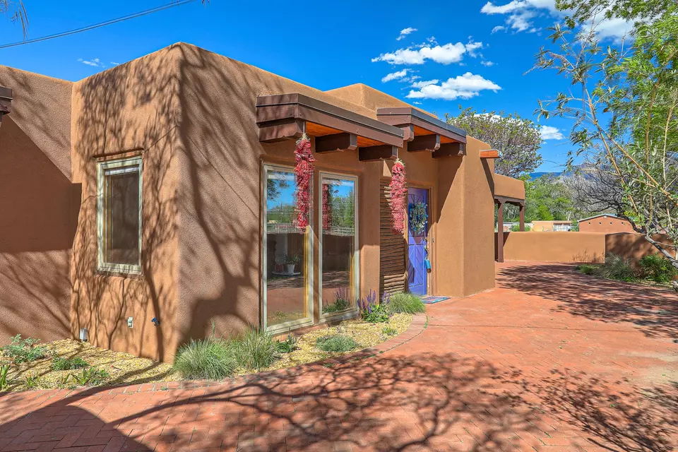 105 La Isla Ln, Corrales, NM 87048 | 39 Photos - Movoto
