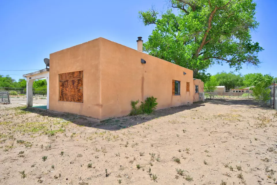 2850 Blake Rd SW, Albuquerque, NM 87105 | 20 Photos - Movoto