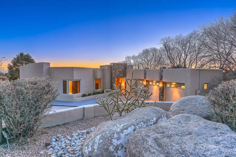 18 Sandia Heights Dr NE, Albuquerque, NM 87122 - Movoto
