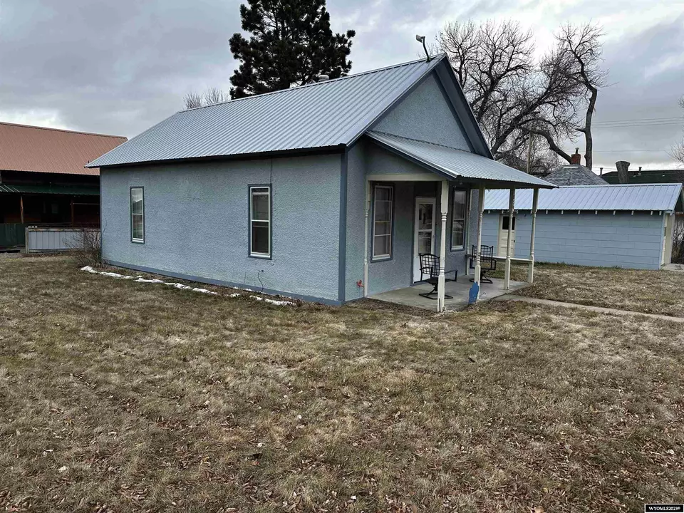 856 High St, Wheatland, WY 82201 | 19 Photos - Movoto