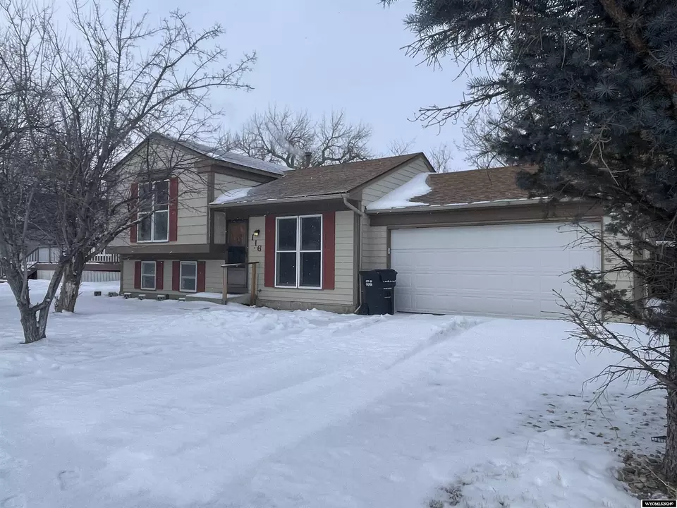 116 Riverbend Rd, Casper, WY 82604 | 21 Photos - Movoto