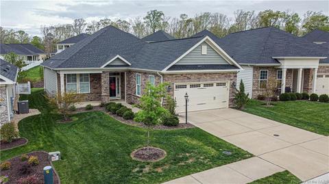 6415 Brightwell Ct, Williamsburg, VA 23188 | 49 Photos | MLS #2301021 ...